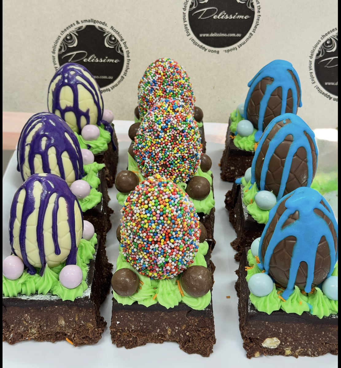 CHOCOLATE EASTER BROWNIES – DELISSIMO