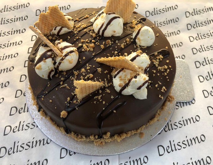 CELEBRATION CAKES – DELISSIMO